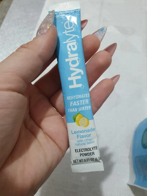 EFFERVESCENT ELECTROLYTES POWDER Sachets - 20 Flavoured Sticks - Rapid ...