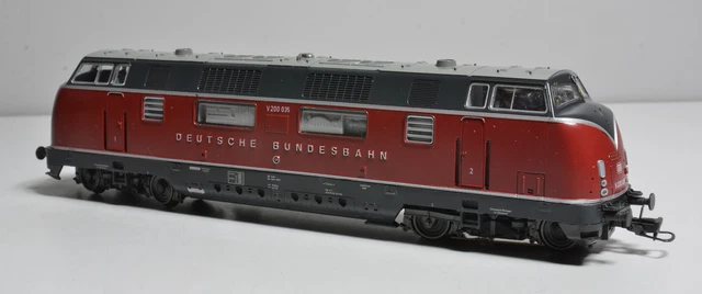 ROCO DIESELLOK BR V200 035 der DB / evtl. Digital / neuwertig / Märklin ...