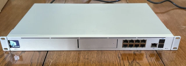 UBIQUITI NETWORKS UNIFI Dream Machine Pro Network Switch £205.00 ...