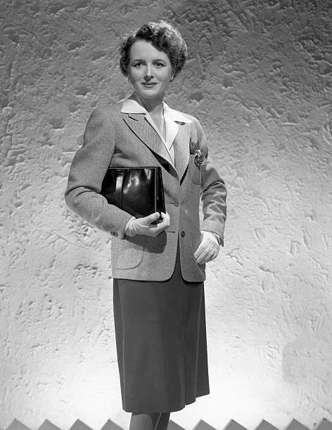 RADIO ACTRESS MARY Astor models fashions gowns and suit Hollywoo 1940s ...