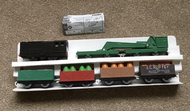 THOMAS THE TANK engine Trackmaster Tomy Diesel Freight Wagons And Cargo ...