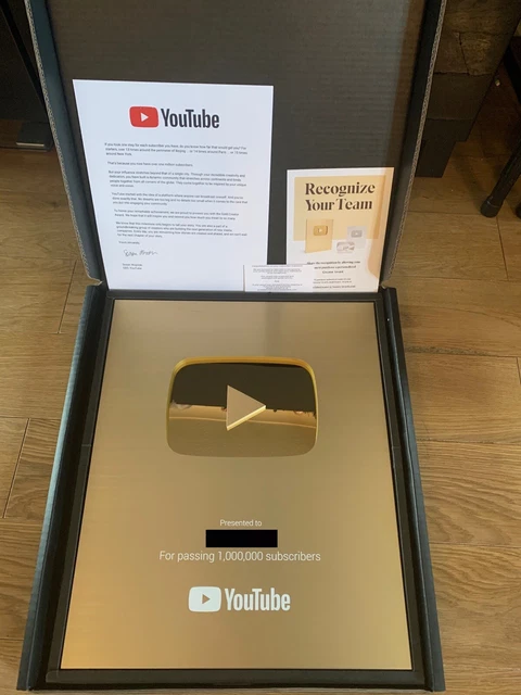 AUTHENTIC YOUTUBE GOLD Play Button - Real YouTube Play Button Award £ ...