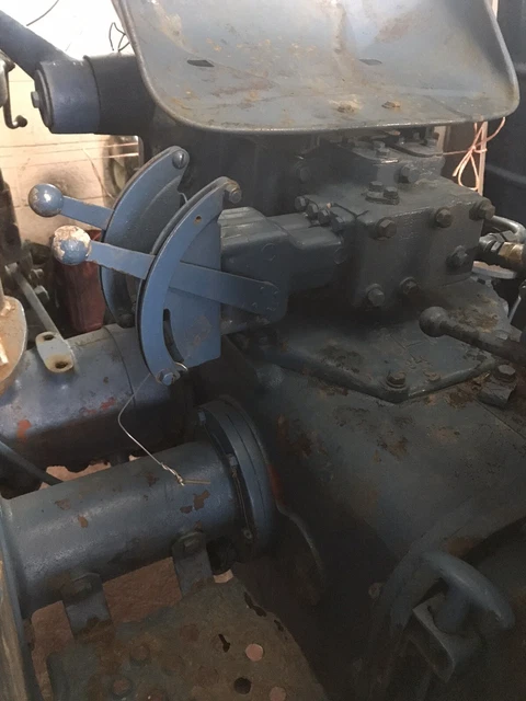 FORDSON MAJOR E1A Second Spool Valve £500.00 - PicClick UK