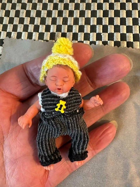 ZURU MY MINI baby doll with hand made clothing by Geordlyn. $20.00 ...