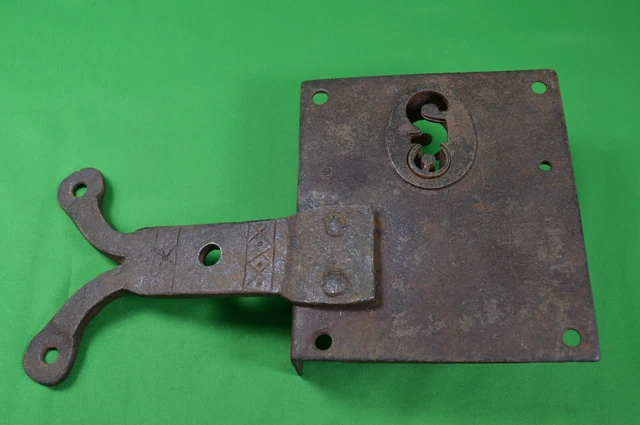 ANTIQUE 18TH CENTURY Spanish Lock,Large Key Hole,No Key,Forged $85.75 ...