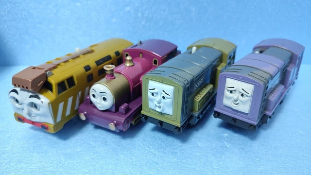 THOMAS & FRIENDS Plarail TOMY Dodge Splatter Lady Diesei10 The Magic ...