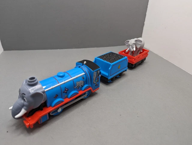 THOMAS & FRIENDS SODOR SAFARI ELEPHANT GORDON MOTORIZED REVOLUTION ...
