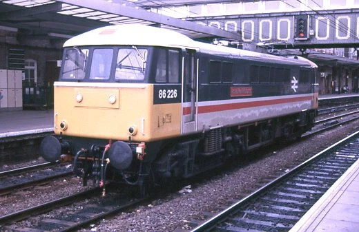 ORIGINAL COLOUR SLIDE of 86226 BR class 86 electric loco £2.25 ...
