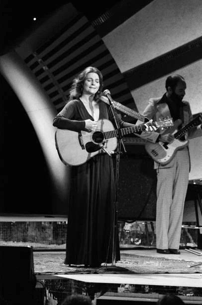 SINGER JUDY COLLINS On Johnny Carson 1977 OLD TV PHOTO 1 EUR 6,16 ...