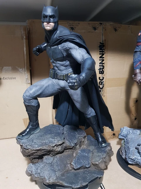 STATUE 1/4 SCALE: Batman -Batman vs Superman. Dawn of Justice. Sideshow ...