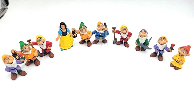 Disney Bully Snow White Seven Dwarfs Pvc Figures 2” 1982 Vtg