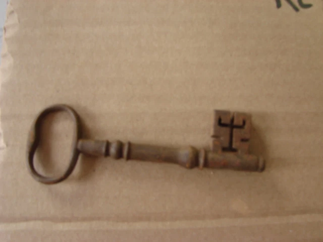 (7) LARGE OLD Iron Antique Skeleton Key 18Th/19Th Century 10.5 Cm Long ...