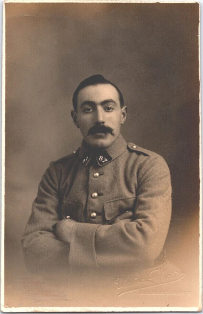 GUERRA MONDIALE 2 Soldier Mustache Militare WW2 Vintage RPPC EUR 11,02 ...