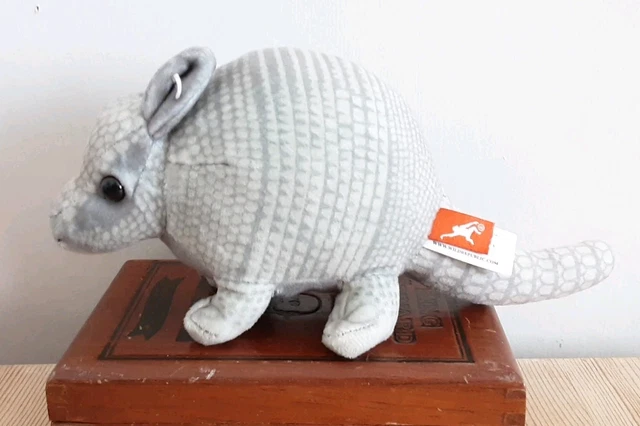 WILD REPUBLIC ARMADILLO Soft Plush Cute Pocketkins Toy 22cm Cuddly Hug £7.00 - PicClick UK