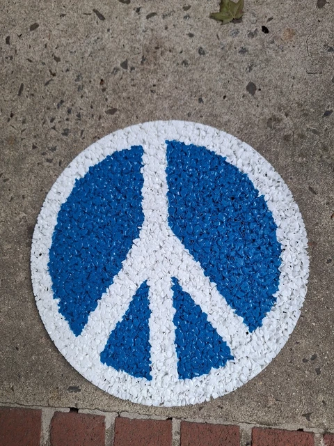 RARE VINTAGE EARLY 1970's Peace sign melted plastic popcorn art 14 ...