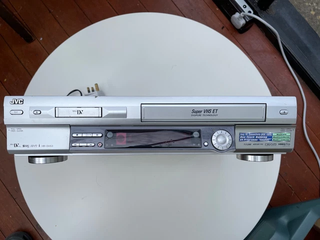 JVC HR-DVS3 MINI DV & S-VHS Super VHS PLAYER/RECORDER Combi, One Touch ...