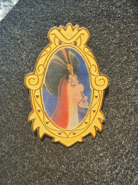 DISNEY VILLAINS SERIES LENTICULAR JAFAR PIN LE 5000 Gold Mirror Aladdin ...