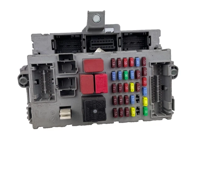 FIATO DUCATO CITROEN Pull Fusible Boite Terminal Boîtier Corps Module ...