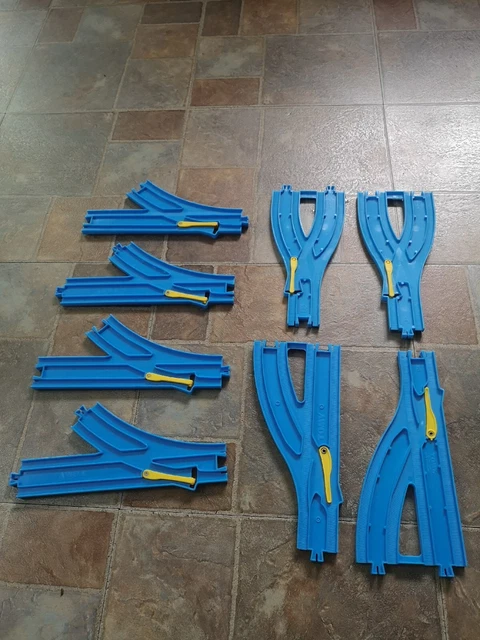 TOMY TOMICA TRACKMASTER Thomas The Tank Engine junctions x 8 bundle £5. ...