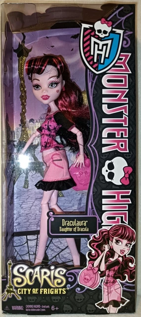 MONSTER HIGH DRACULAURA - Scaris: City Of Frights BNIB. AGELESS VAMPIRE ...