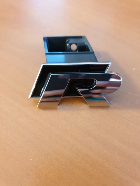 ORIGINAL VW GOLF 7 (5G) facelift R badge grill emblem lettering logo ...