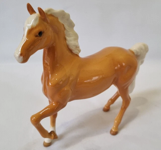BESWICK ENGLAND PALOMINO DA 49 Horse Beswick 1261 £19.00 - PicClick UK