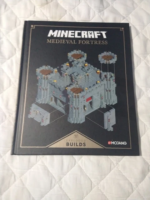 MINECRAFT: EXPLODED BUILDS: Medieval Fortress: Official Minecraft Book ...