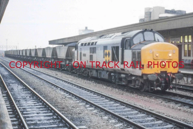 UK RAILWAY PHOTOGRAPH Of Class 37 37800. Rm37-2500 £1.70 - PicClick UK