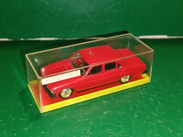 PEUGEOT 604 ROUGE 1/43 ancien Plastique MINIALUXE EUR 64,50 - PicClick FR