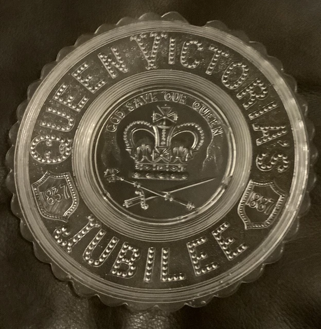QUEEN VICTORIA GOLDEN Jubilee 1887 Glass Commemorative 10” Plate Slight ...