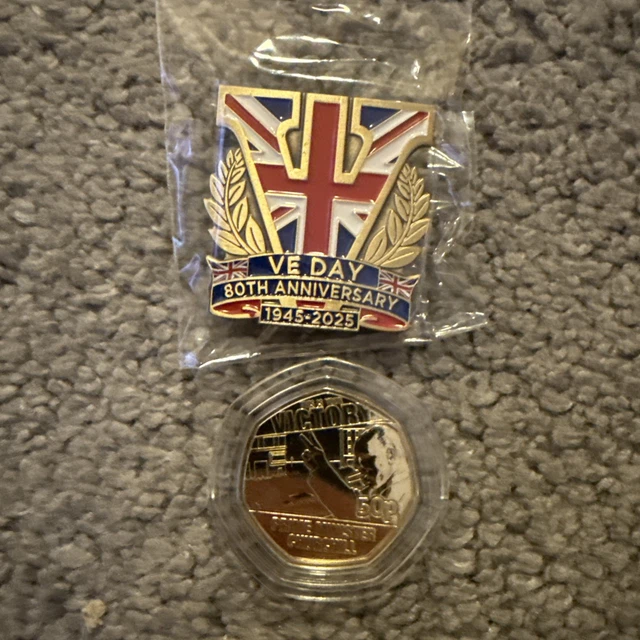 WESMINSTER MINT &THE VE Day 80th Anniversary" Pin Badge and 50p ...