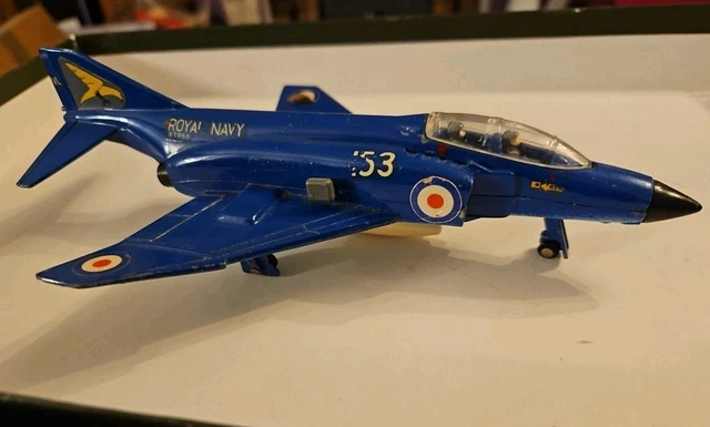 DINKY TOYS 725 McDonnell-Douglas F-4K Phantom II Royal Navy With ...