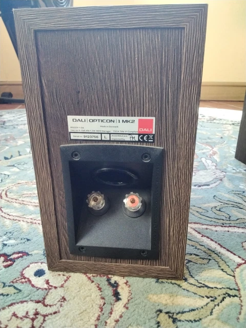 DALI OPTICON 1 Mk2 Speakers - Tobacco Oak £516.70 - PicClick UK
