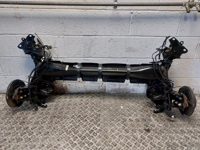 RENAULT MEGANE MK4 Rear Subframe Axle With Wheel Hubs 2018 £179.99 ...