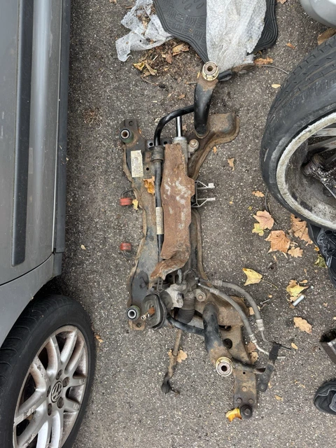 GENUINE FORD FOCUS RS MK2 Front Subframe - SEE DESCRIPTION AND PICS £ ...