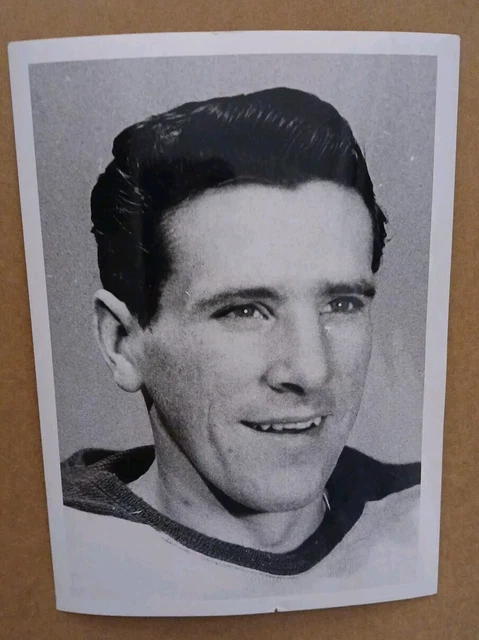 VINTAGE KITCHENER-WATERLOO RECORD 5 X 7" PHOTOGRAPH Les Binkley $24.99 ...