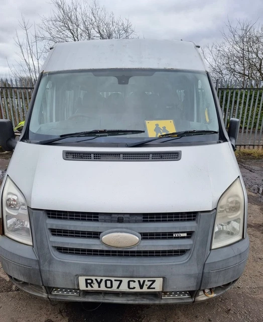 FORD TRANSIT 8 seat minibus 2007 - MOT until 15.08.2025 £1,000.00 ...