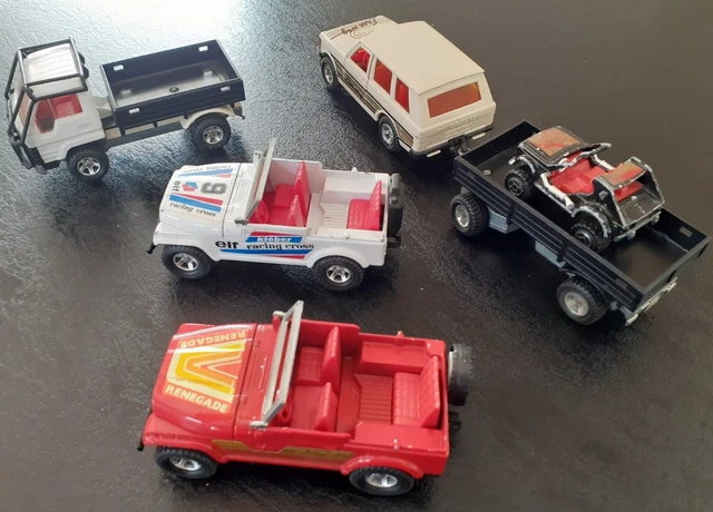 MAJORETTE : LOT JEEP, fourgon, 4x4 crazy car, Range Rover, Toyota ...