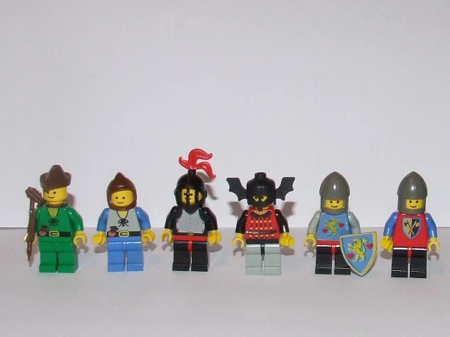 LEGO CASTLE/KNIGHT MINIFIGURE vintage 1986 da set 6067 e altri set ...
