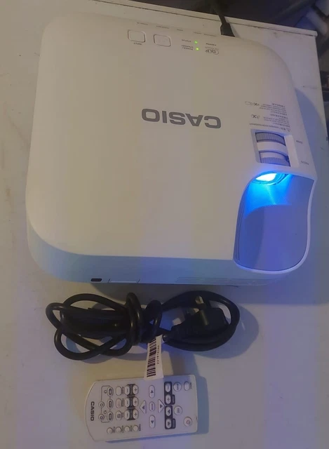 CASIO XJ-V1 DLP LED/Láser Proyector 2335 HRS + Cable y Mando a ...