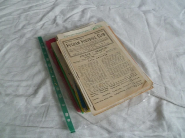 MY PRIVATE COLLECTION Bradford P 1940 's onwards football programmes 76 ...