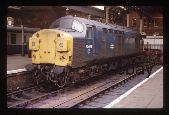 ORIGINAL 35MM slide - Class 37/0 - 37023 stabled at Norwich Thorpe ...