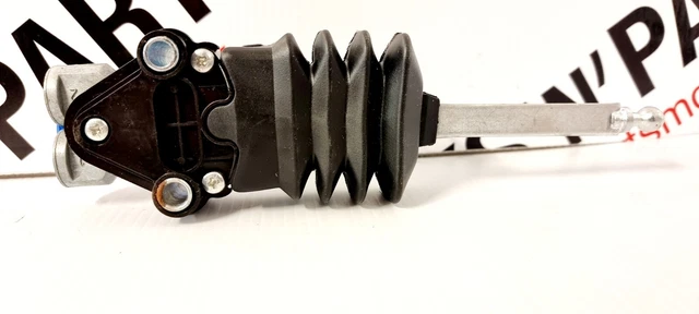 MERCEDES AXOR & Actros ; Air Leveling Valve . Oem. A. 000328430 £45.00 ...