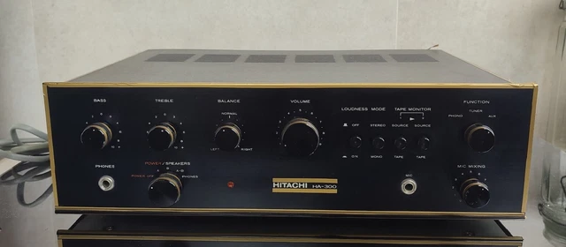HITACHI HA-300 1977 Amplificateur Audio 2X30W Hi-Fi Amplifier Ampli ...