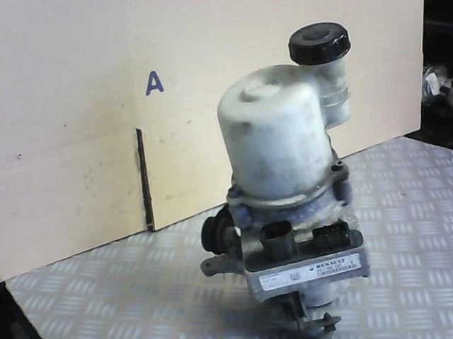 POMPE DE DIRECTION DACIA DUSTER 1 PHASE 1 491107773R EUR 100,00 ...