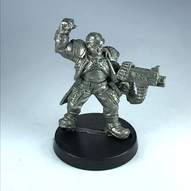 METAL CLASSIC CATACHAN Lieutenant Commander Imperial Guard Warhammer ...