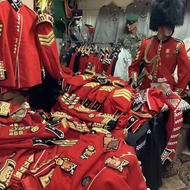ARMY, GUARD, UNIFORM, Grenadier, Welsh, Scots, Irish Guards, Red Skirt ...