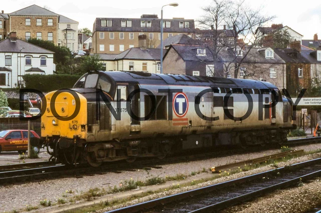 UK DIESEL TRAIN Railway Photograph Of Class 37 37675 Loco. Rm37-1612 £1 ...