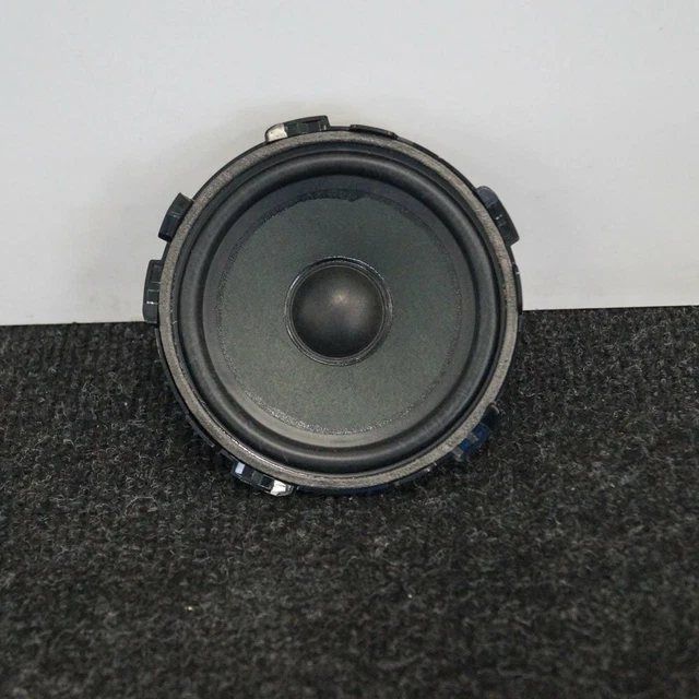 ENCEINTES MERCEDES-BENZ C W205 dans le tableau de bord A2058201002 2014 ...