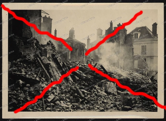 FOTO-ORLÉANS-FRANKREICH.PANZERABWEHR-ABTEILUNG 208-ZERSTÖRTE STADT-1940 ...